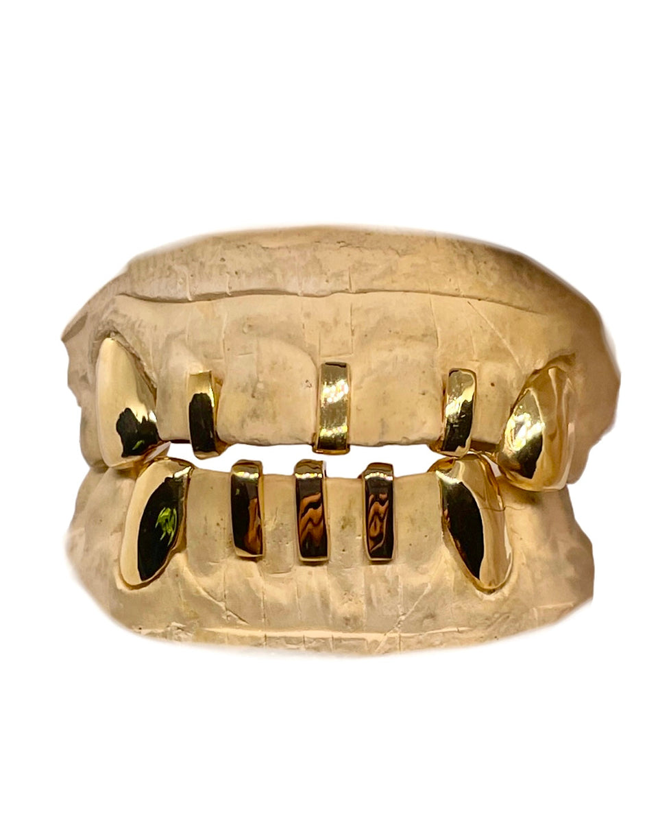 Bars with Solid Fang Grillz Set – Grillz Masters